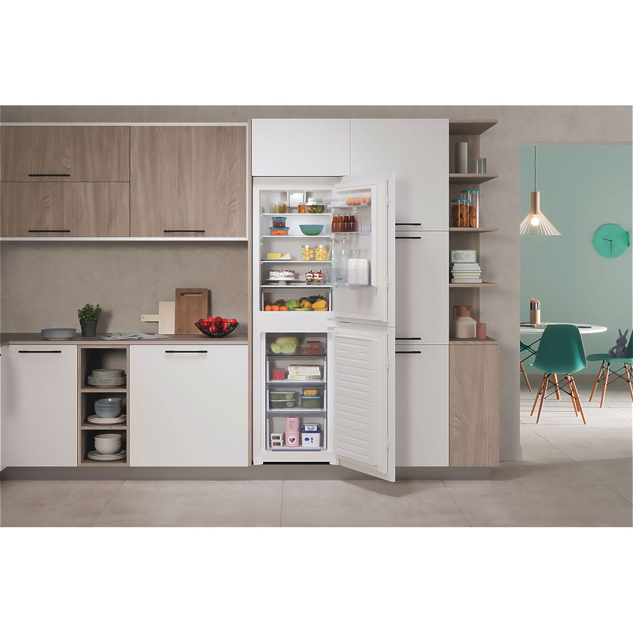 Indesit 230L Fridge Freezer IBC185050F2 WH ao